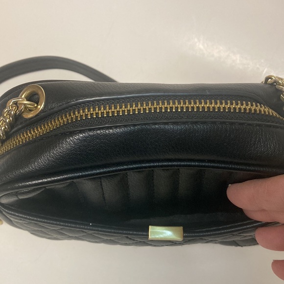 Zara | Bags | Zara Black Quilted Shoulder Bag With Gold Chain And ...
